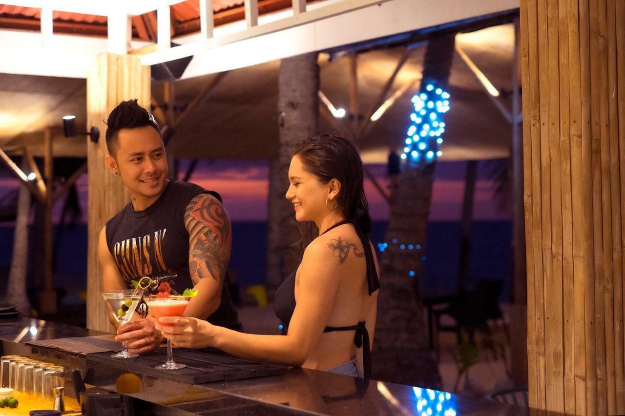 GOLDEN SANDS DESTINATION RESORTS, DAANBANTAYAN